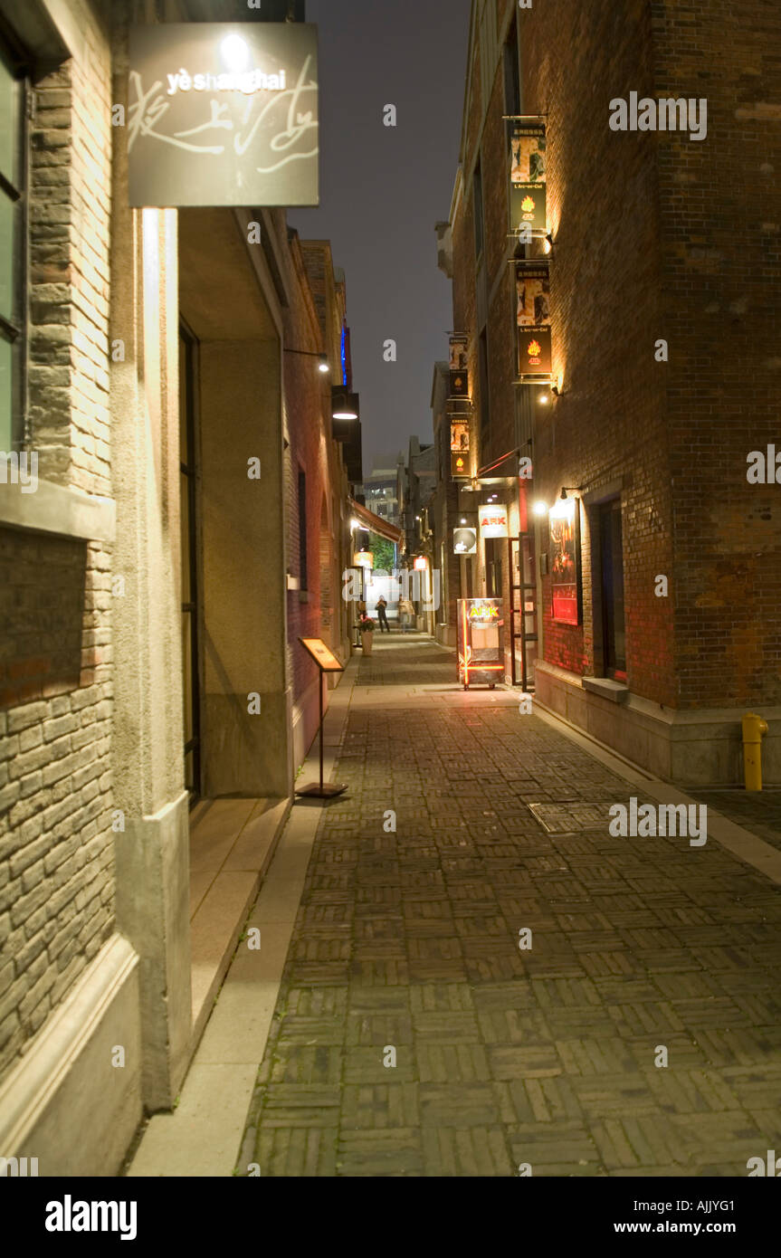 Shikumen lane in shanghai china hi-res stock photography and images - Alamy