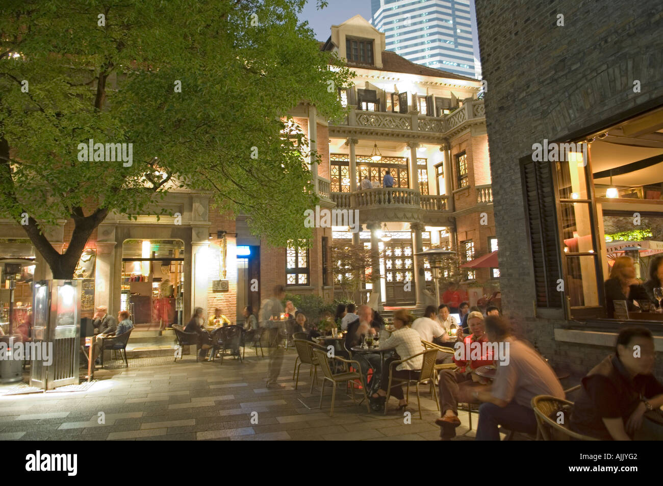 Shikumen lane in shanghai china hi-res stock photography and images - Alamy