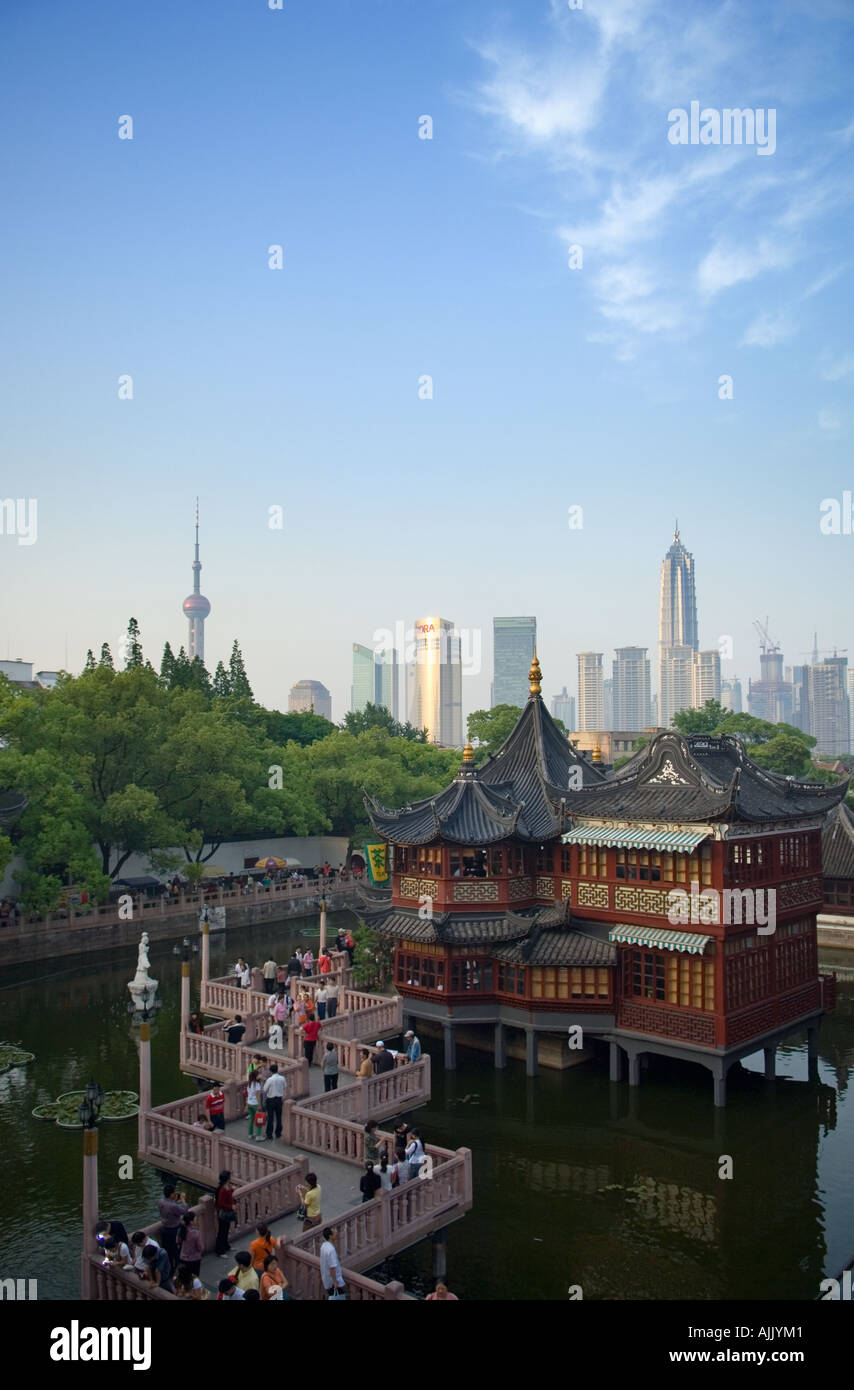 Zig zag Bridge at Yuyuan Garden Tourists cross a zig zagging bridge at ...