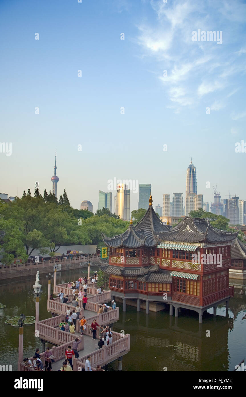 Zig zag Bridge at Yuyuan Garden Tourists cross a zig zagging bridge at ...