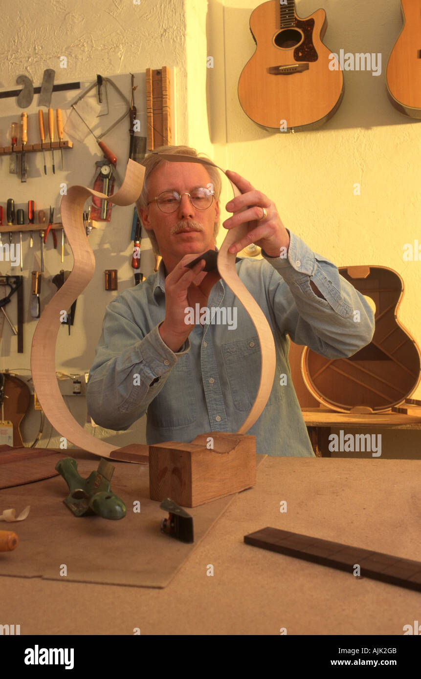 Guitarmaker hi-res stock photography and images - Alamy