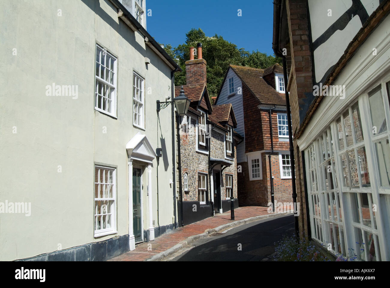 English street hi-res stock photography and images - Alamy