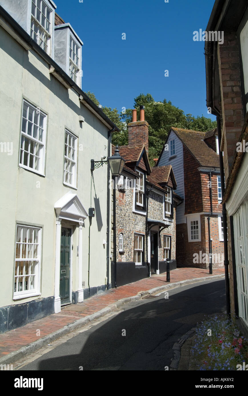 English street hi-res stock photography and images - Alamy