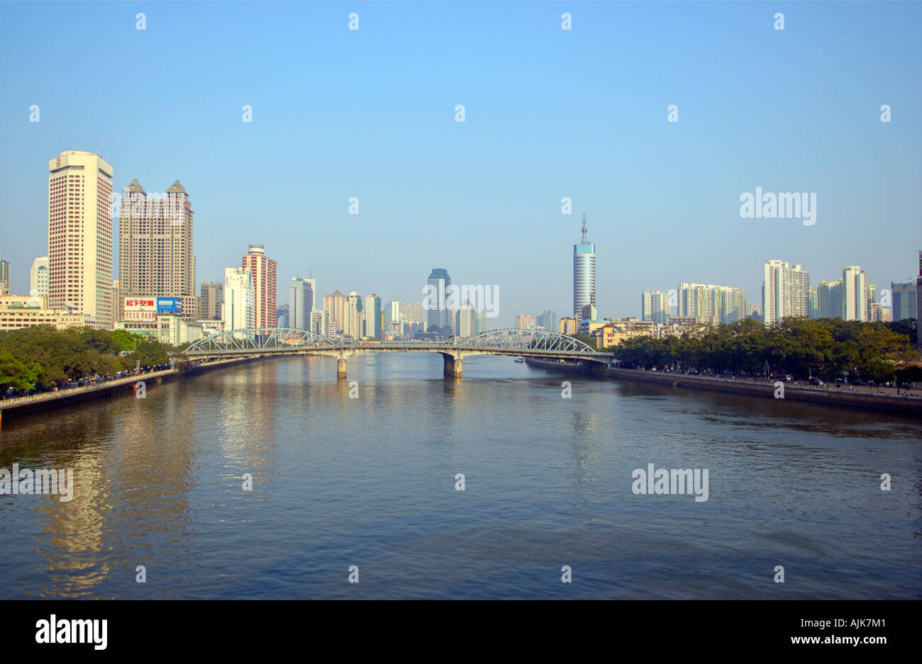 Zhujiang skyscraper Guangzhou China Stock Photo - Alamy