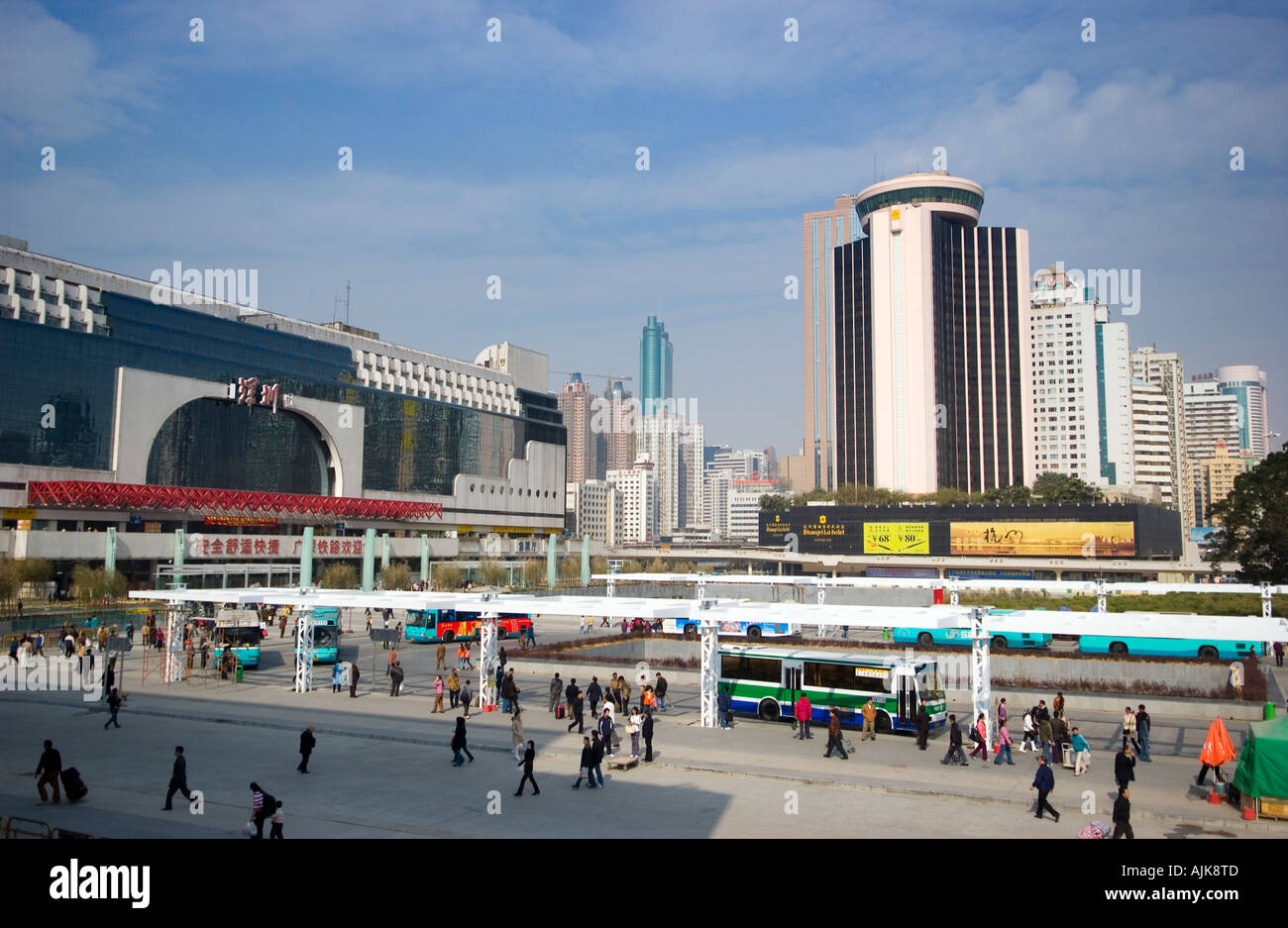 Shenzhen railway hi-res stock photography and images - Alamy