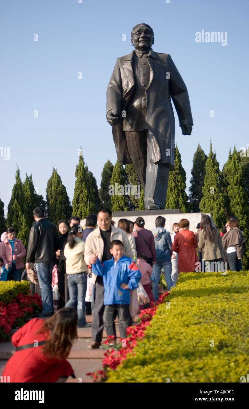 Tall tourist asians hi-res stock photography and images - Alamy