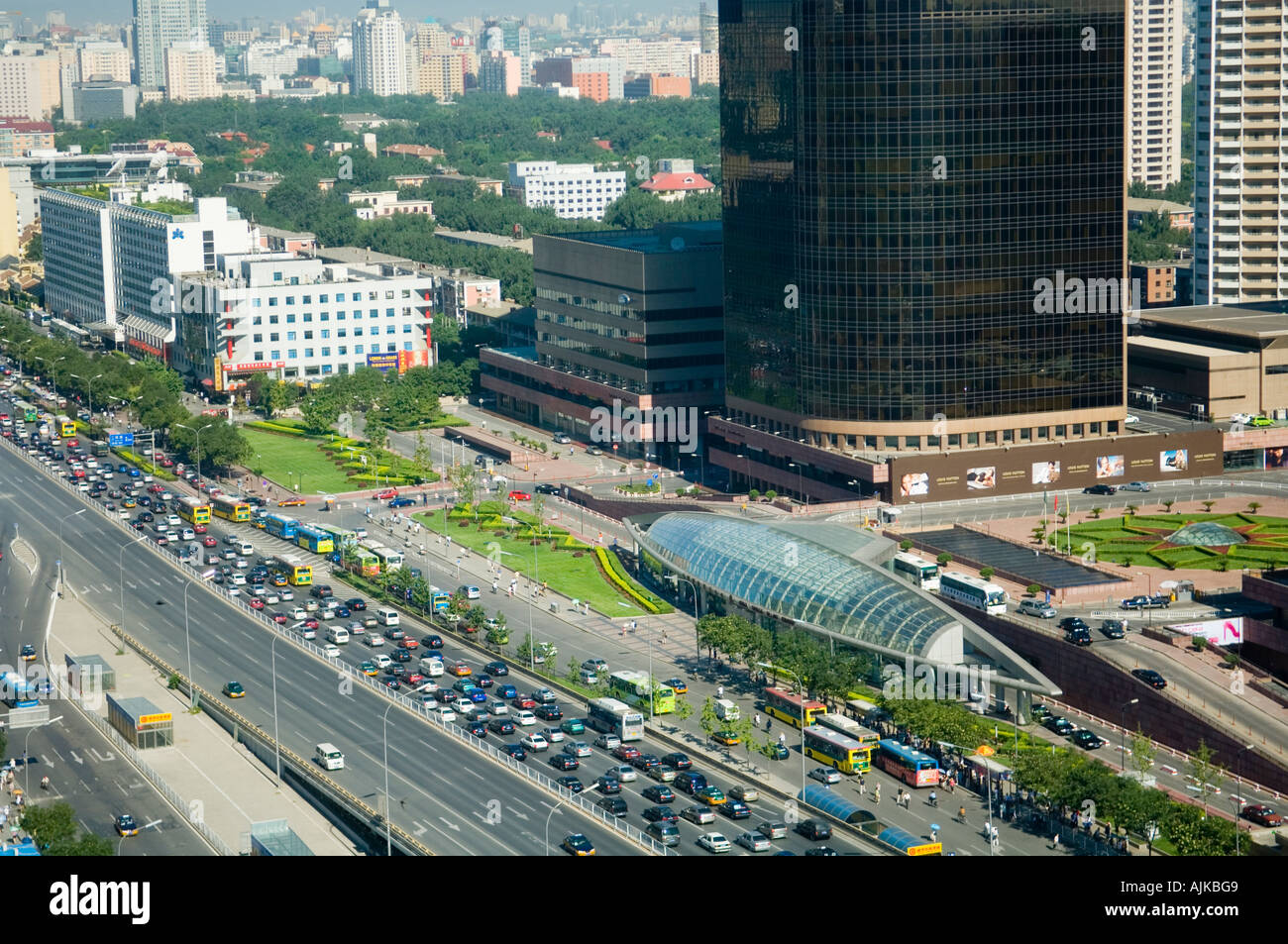 The China World Trade Center in the Central Business District of ...