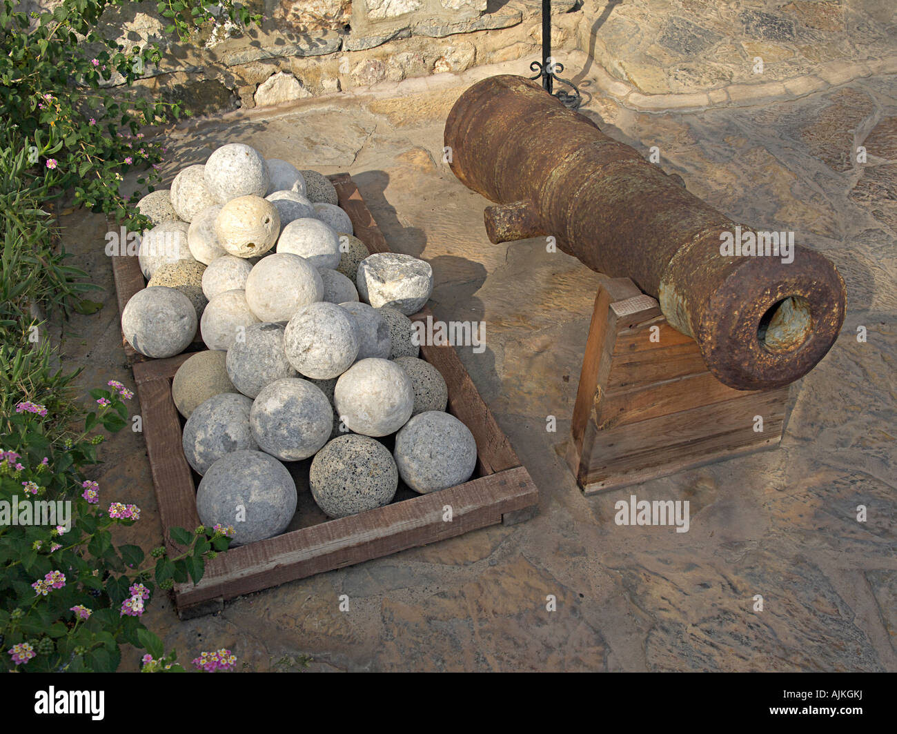 Canon Ball High Resolution Stock Photography and Images - Alamy