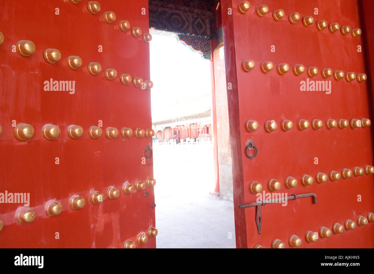 Door in Forbidden City Beijing China Stock Photo - Alamy