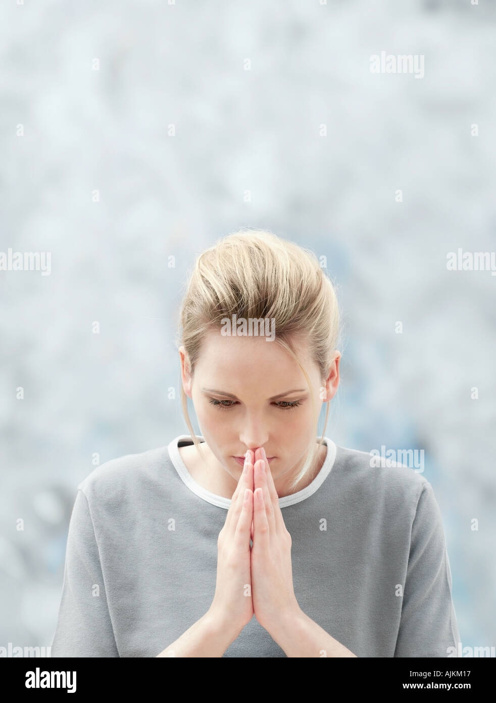 Praying white garment hi-res stock photography and images - Alamy