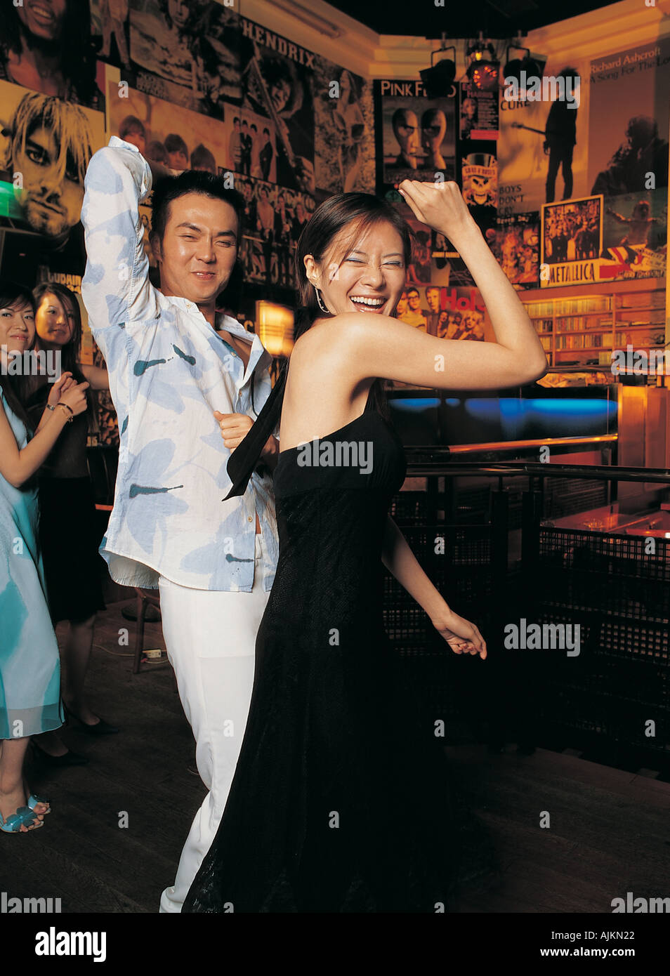 Side profile of a young couple dancing hi-res stock photography and ...