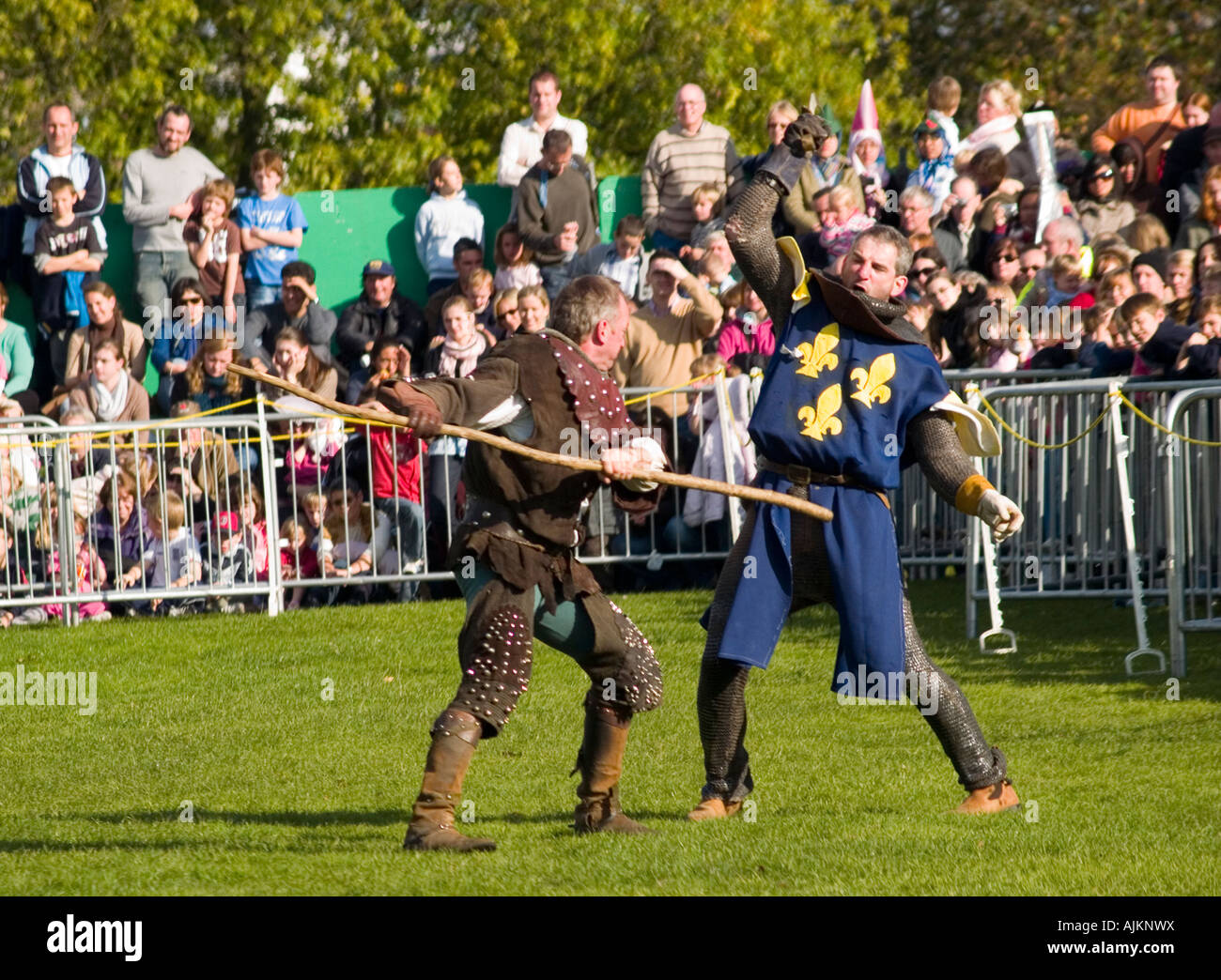 Robin Hood in combat with the evil Sheriff of Nottingham at the Robin ...