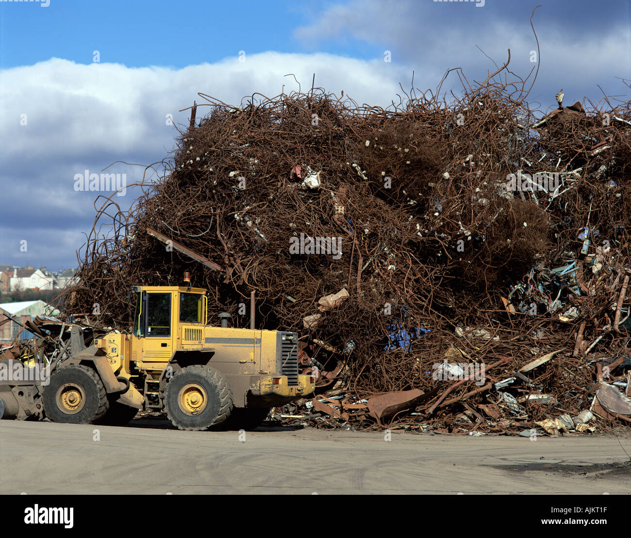 Scrap iron in a scrapyard Stock Photo - Alamy