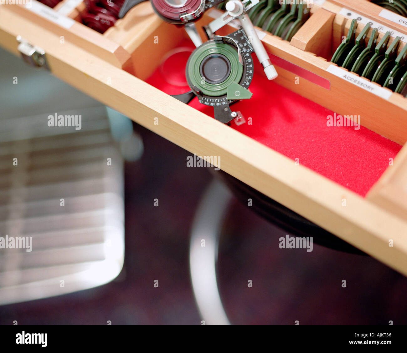 Optometric hi-res stock photography and images - Alamy