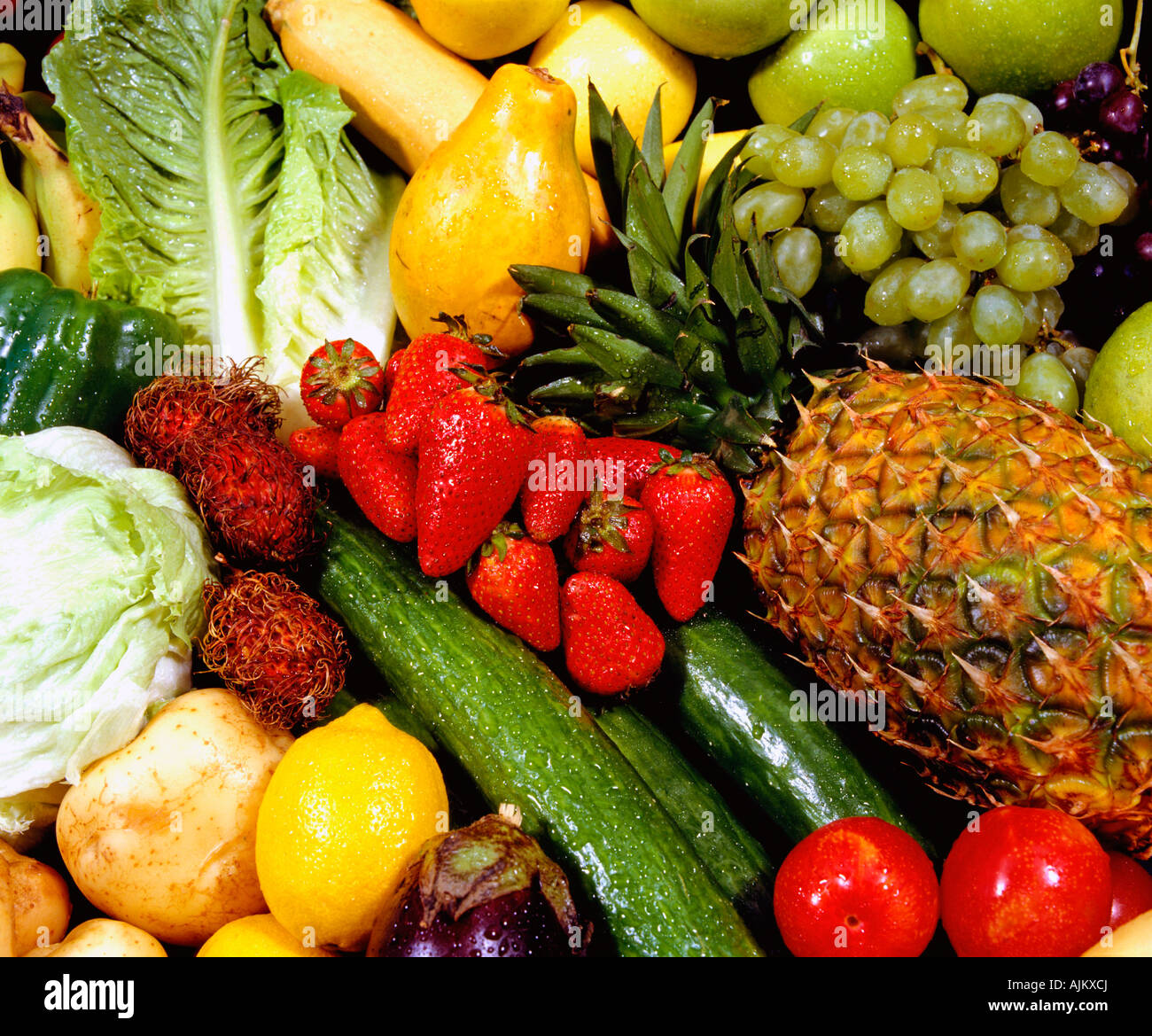 Fruit_and_vegetables hi-res stock photography and images - Alamy