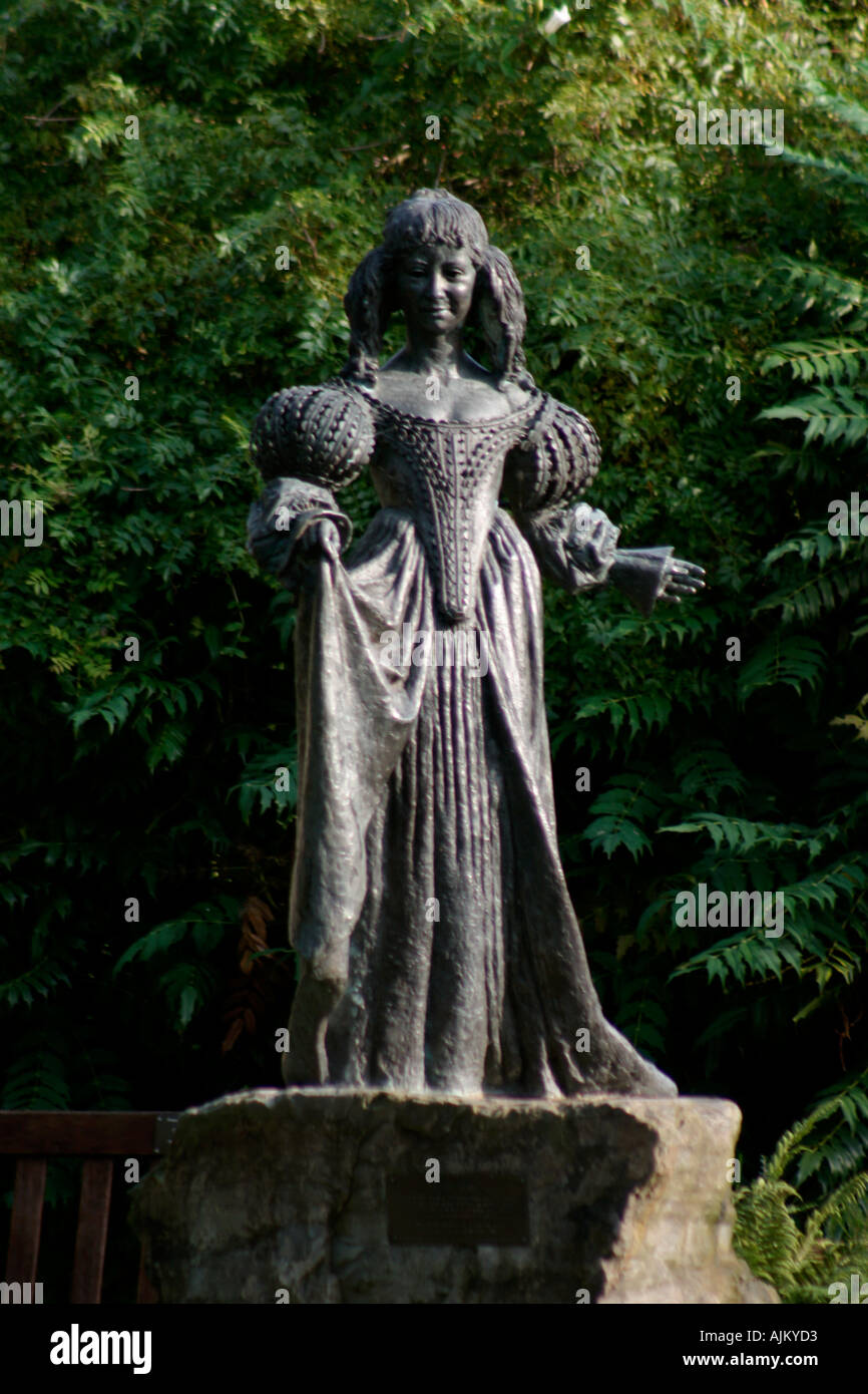Statue of Lorna Doone Dulverton Somerset England Stock Photo - Alamy