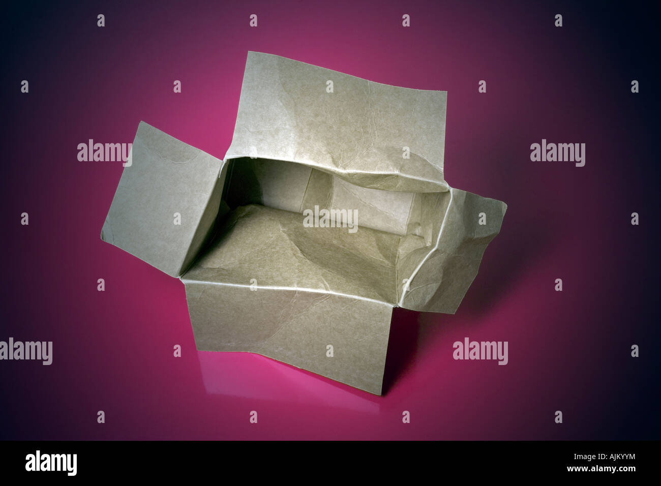 Crumple High Resolution Stock Photography and Images - Alamy