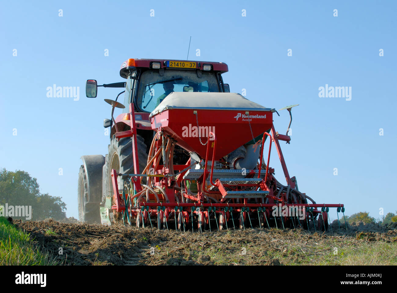 Tractor sowing seed hi-res stock photography and images - Alamy