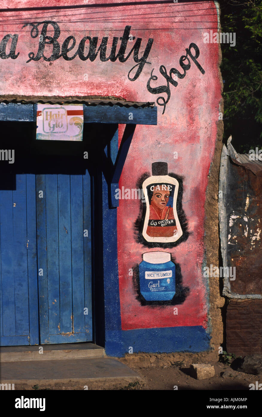 African Shop front. Isiolo. Kenya Stock Photo - Alamy