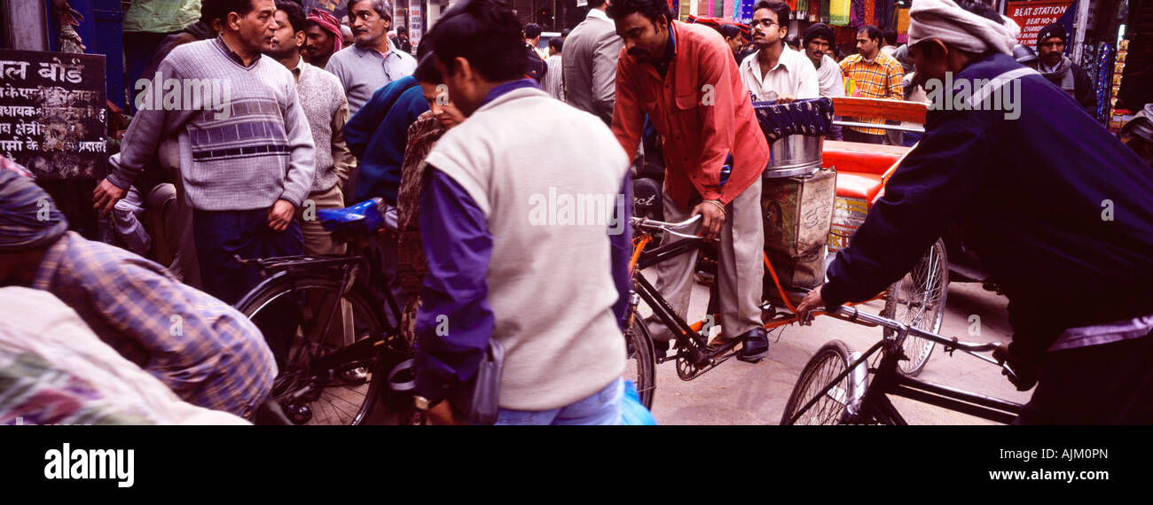 Rickshaw in narrow street scene hi-res stock photography and images - Alamy