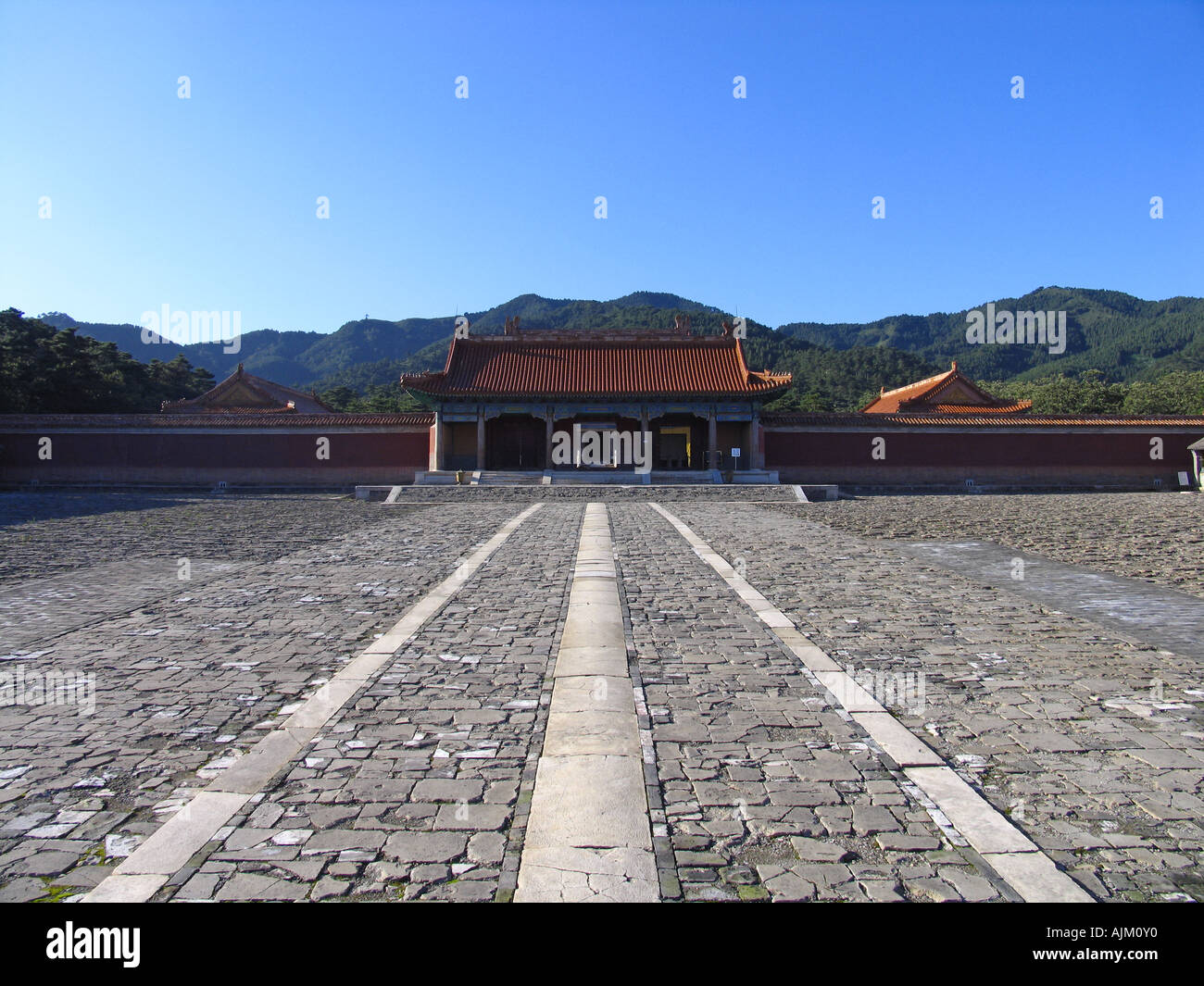 The shunzhi emperor hi-res stock photography and images - Alamy
