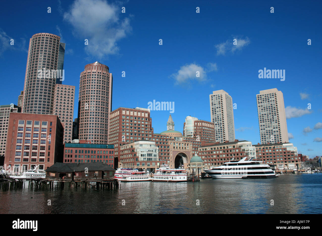 Boston Harbor including Rowes Wharf Stock Photo - Alamy