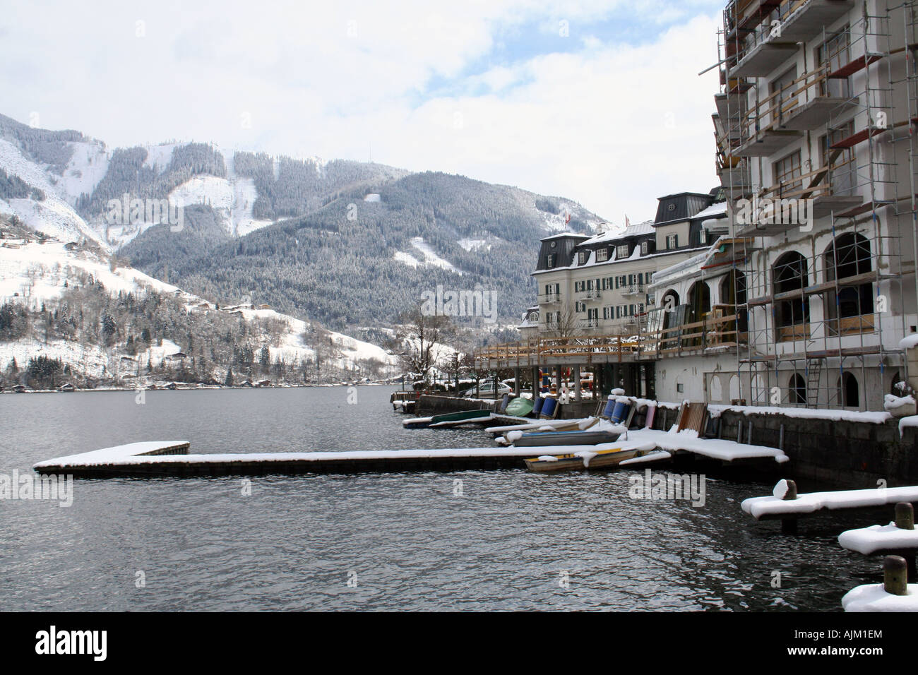 A general view of Zeller See Lake in the resort of Zell am Zee in ...
