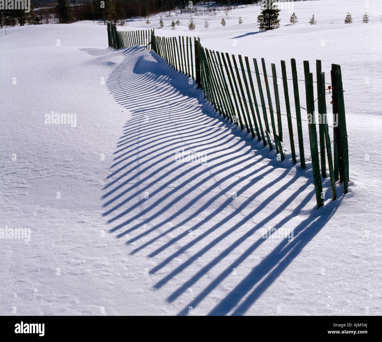 Snowfence hi-res stock photography and images - Alamy