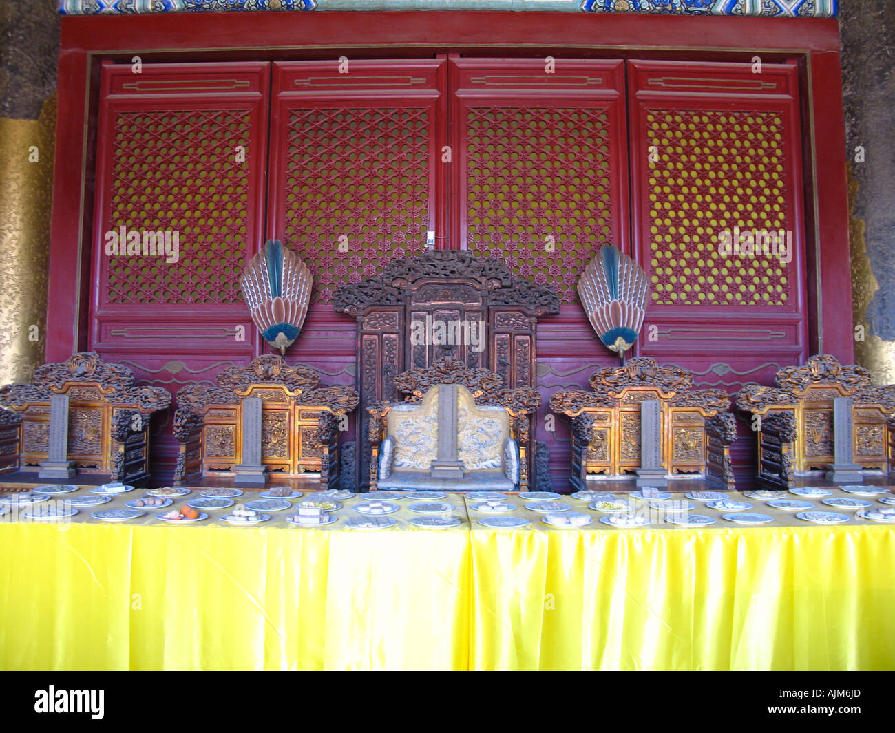 Emperor kangxi hi-res stock photography and images - Alamy