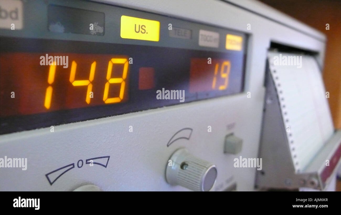 Cardiotocograph hi-res stock photography and images - Alamy