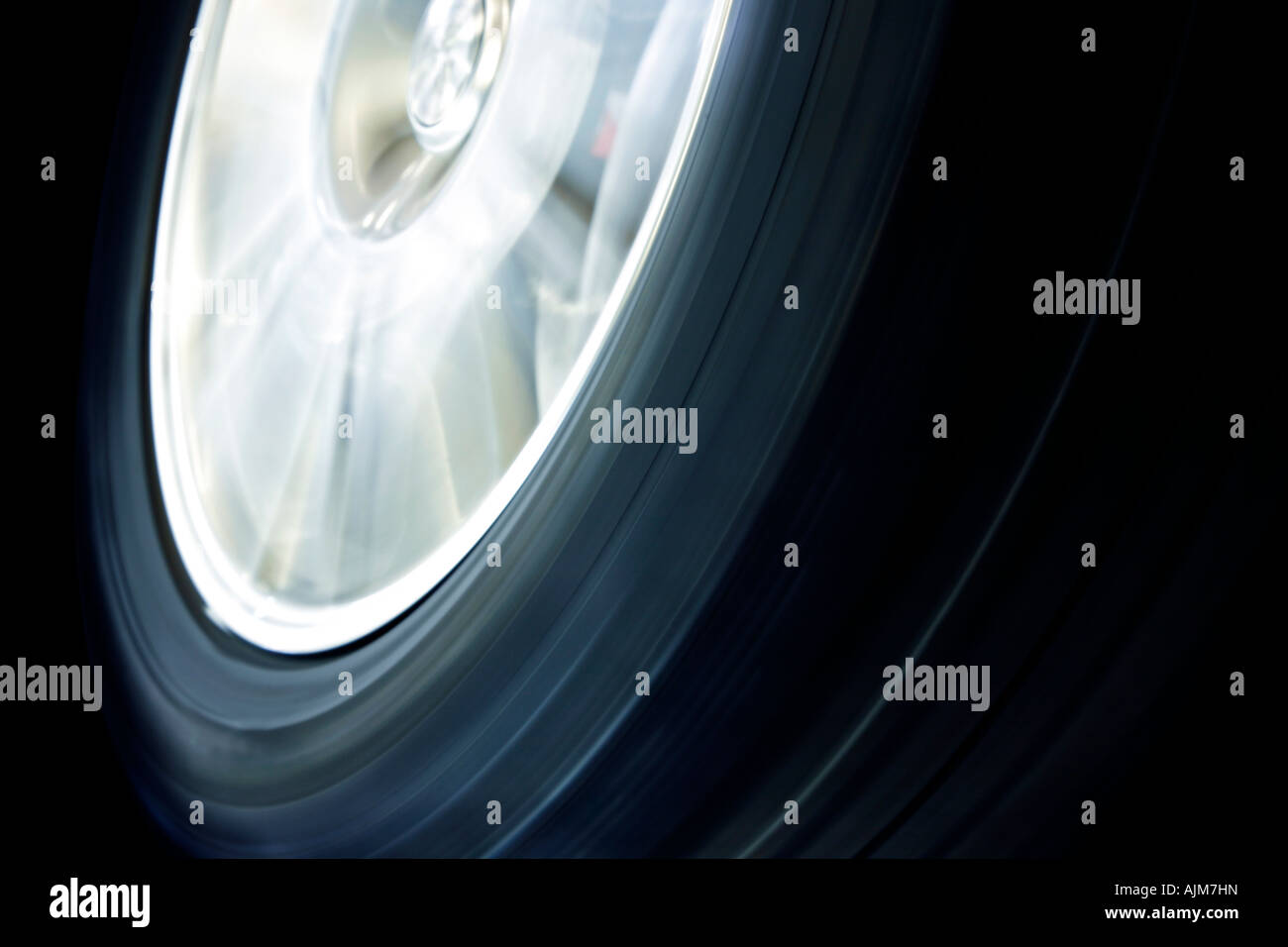 Speeding car hi-res stock photography and images - Alamy