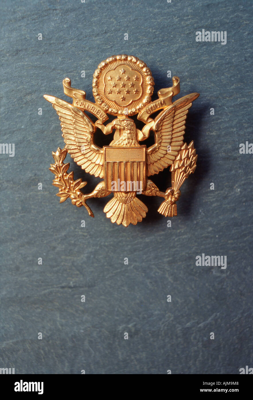 Wall mounting of the US emblem Stock Photo - Alamy