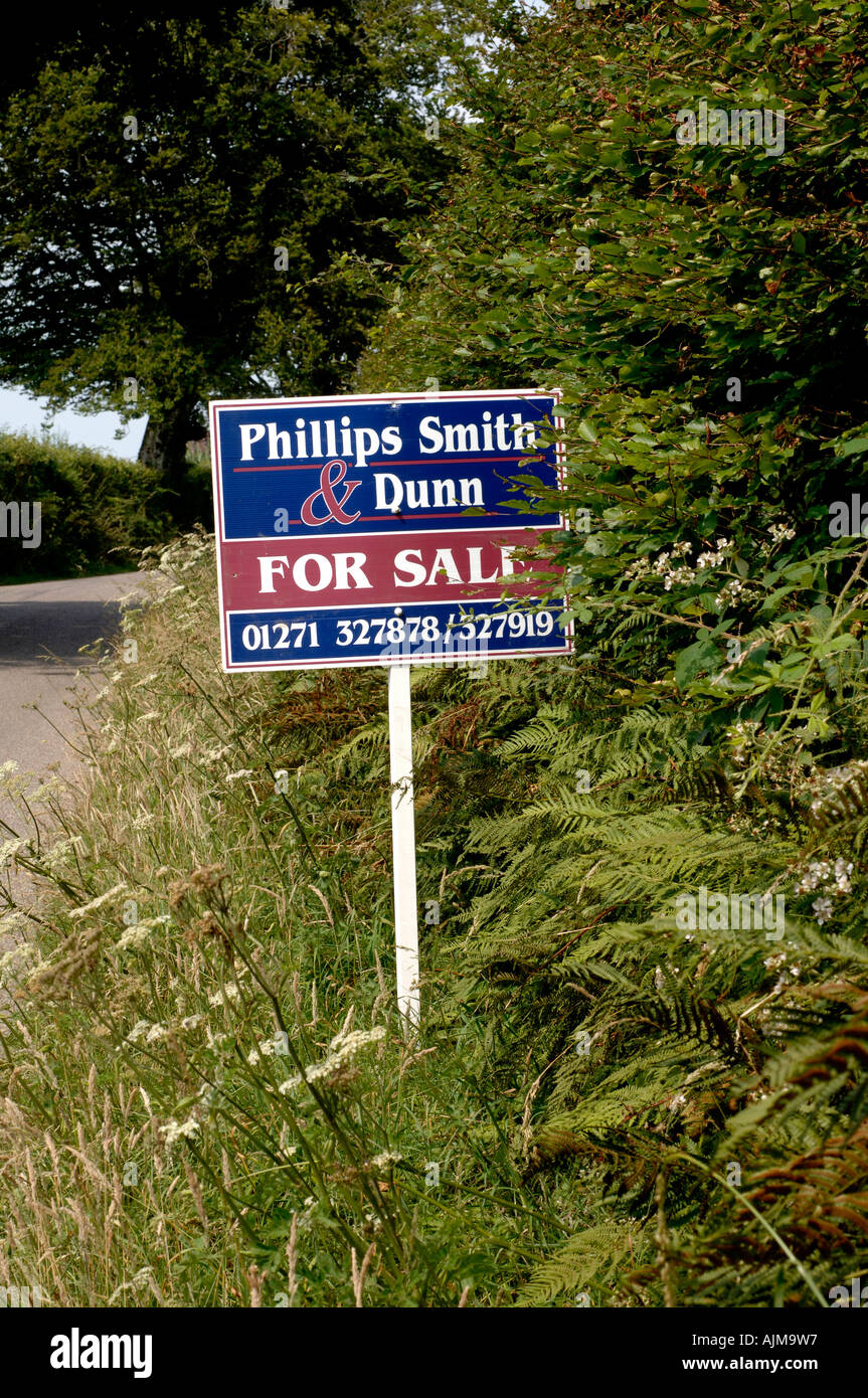 Domain for sale road sign hi-res stock photography and images - Alamy