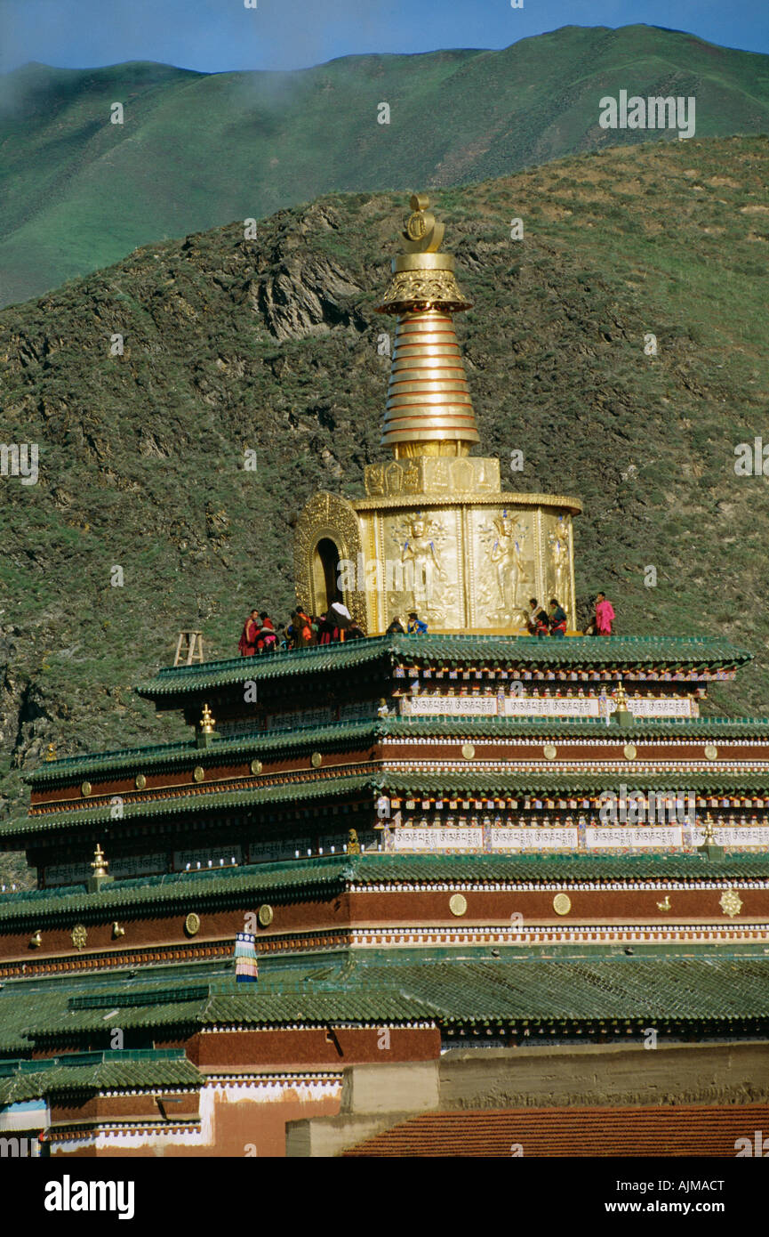 Labrangmonastery hi-res stock photography and images - Alamy