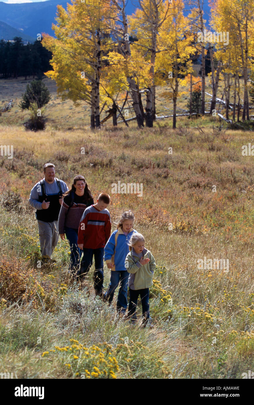 Girls walk in single file hi-res stock photography and images - Alamy