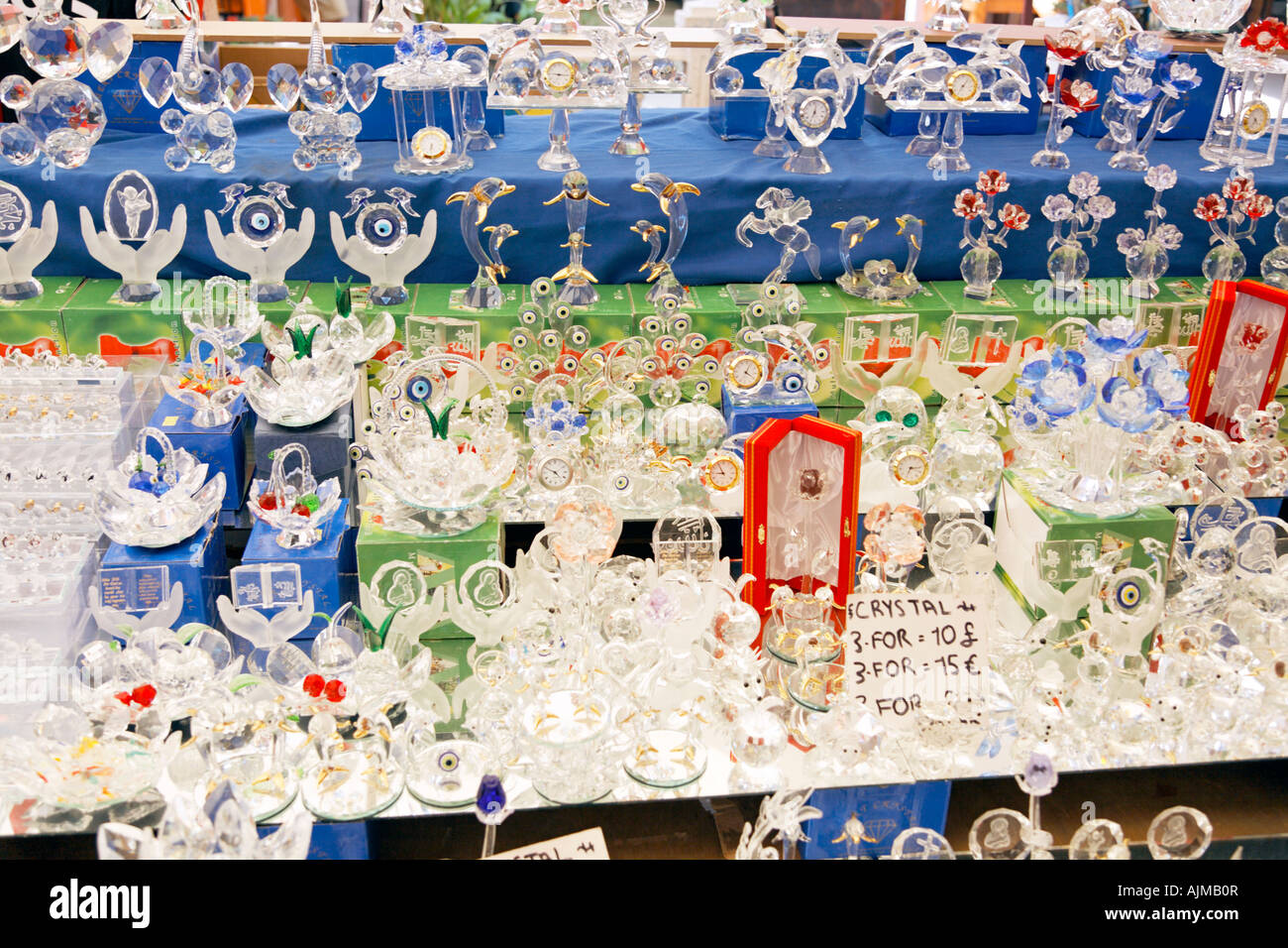 TurgetreisTurkish Pazar (Bazaar) outdoor market crystal ornaments ...