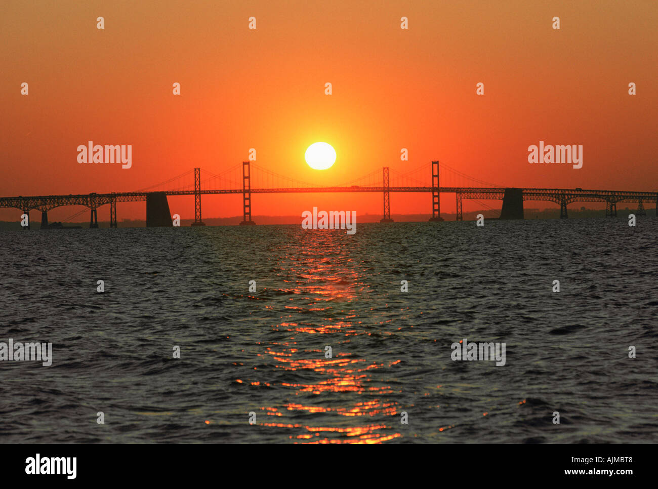 Chesapeake bay bridge sunset hi-res stock photography and images - Alamy
