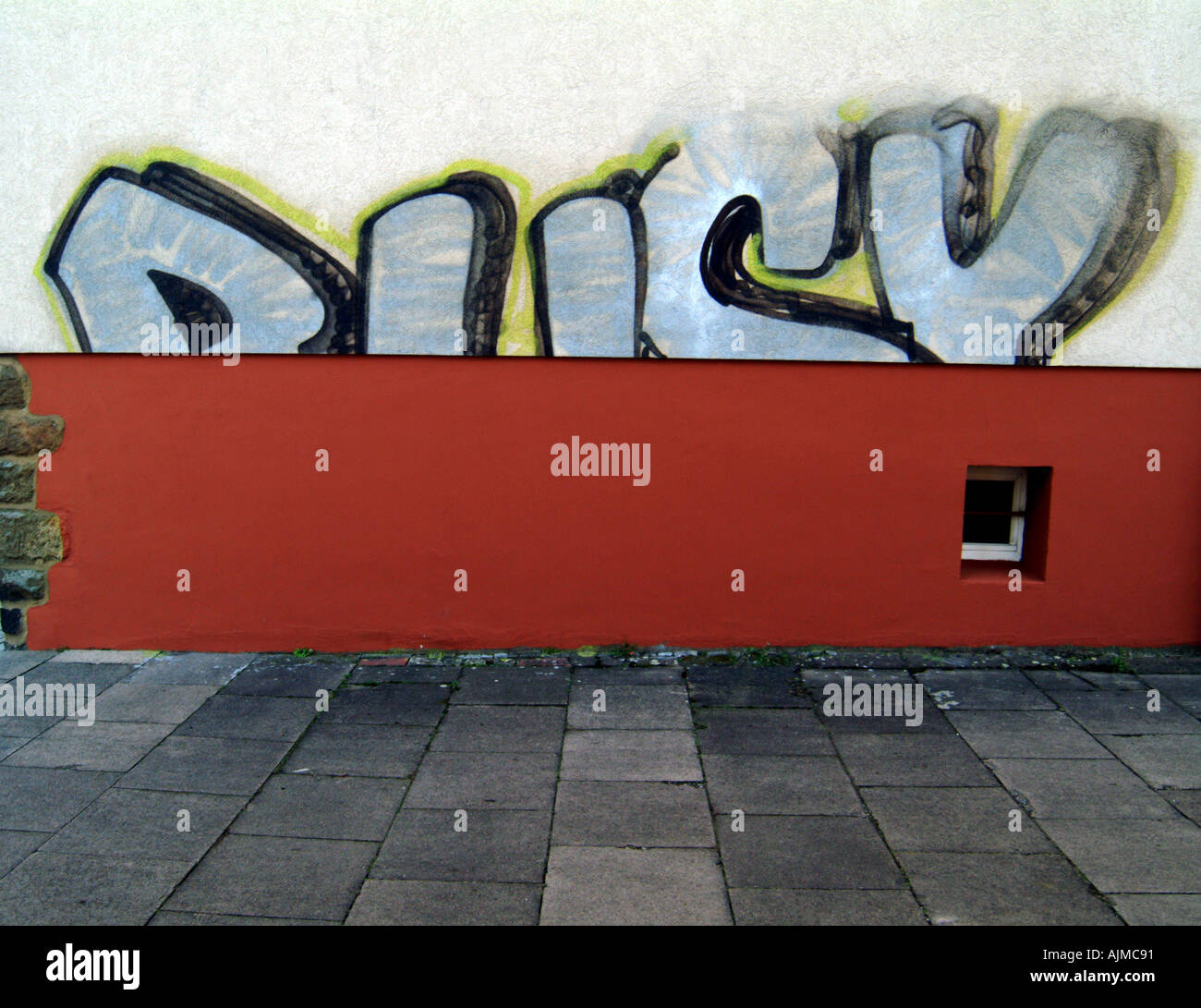 Painting over covering graffiti hi-res stock photography and images - Alamy