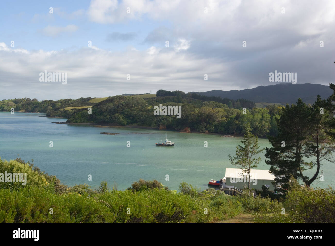 Doubtless bay hi-res stock photography and images - Alamy
