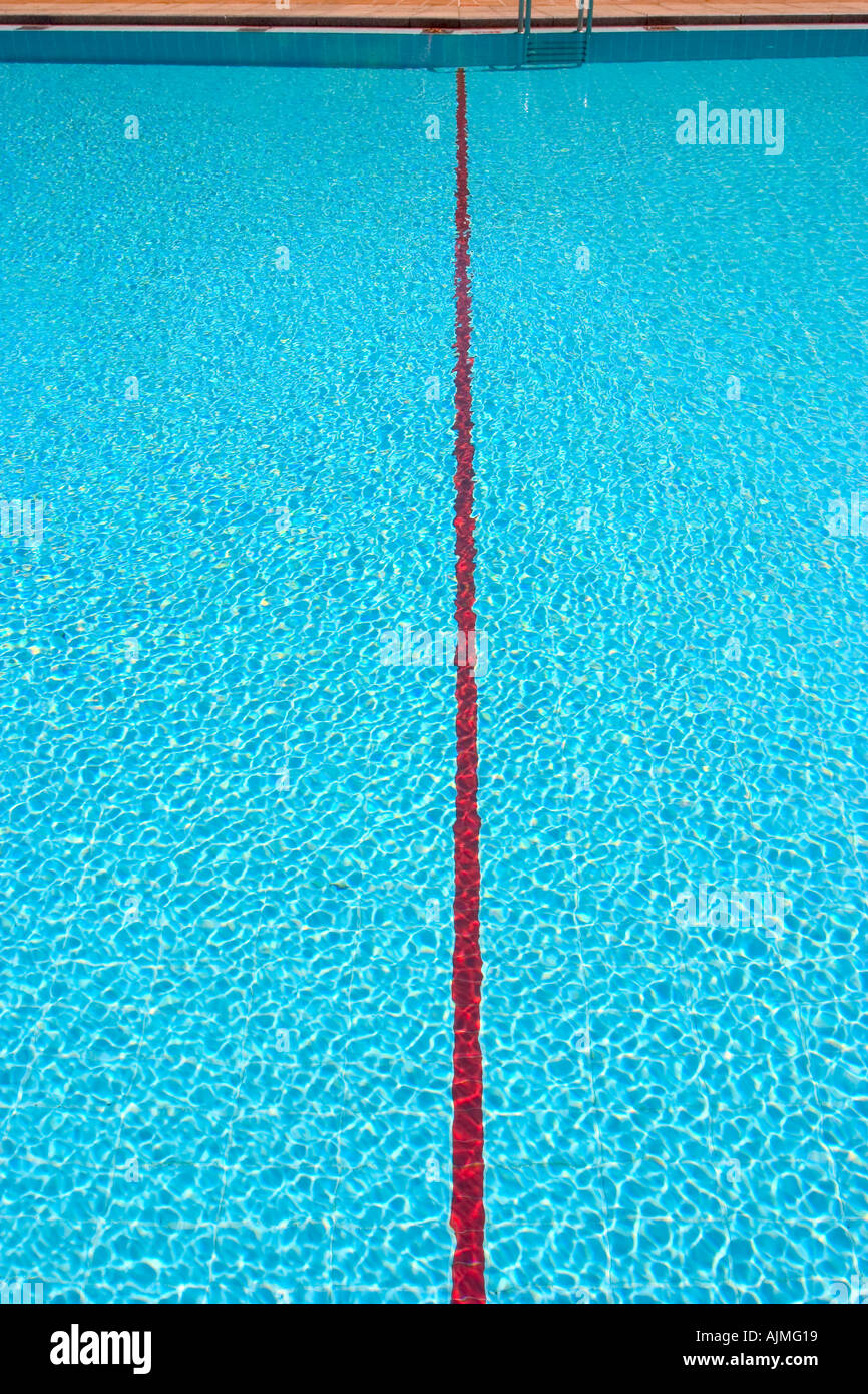 red lines blurred underwater in water of swimming Stock Photo - Alamy