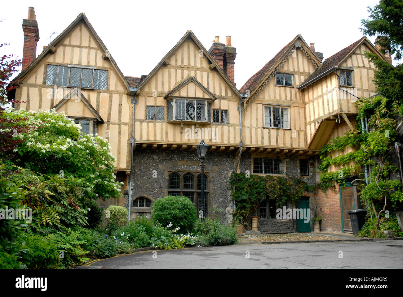 Cheyney Court Winchester Hampshire Stock Photo - Alamy
