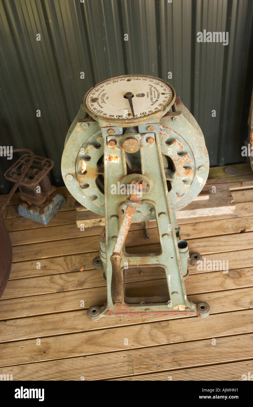 Depth sounding machine hi-res stock photography and images - Alamy