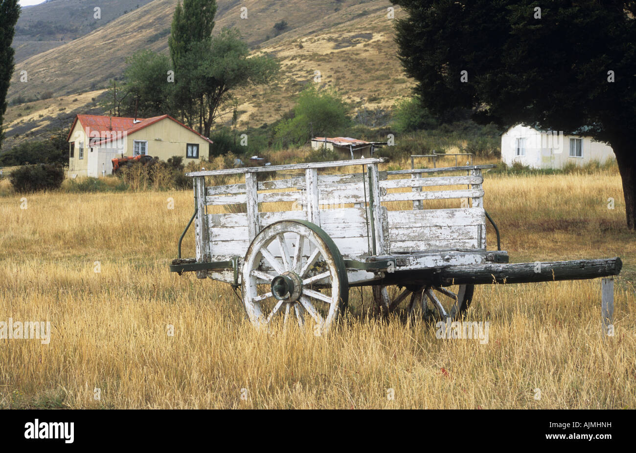 Old fashioned cart hi-res stock photography and images - Alamy