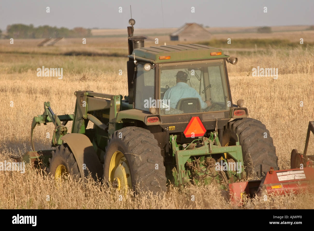 Grain swathing hi-res stock photography and images - Alamy
