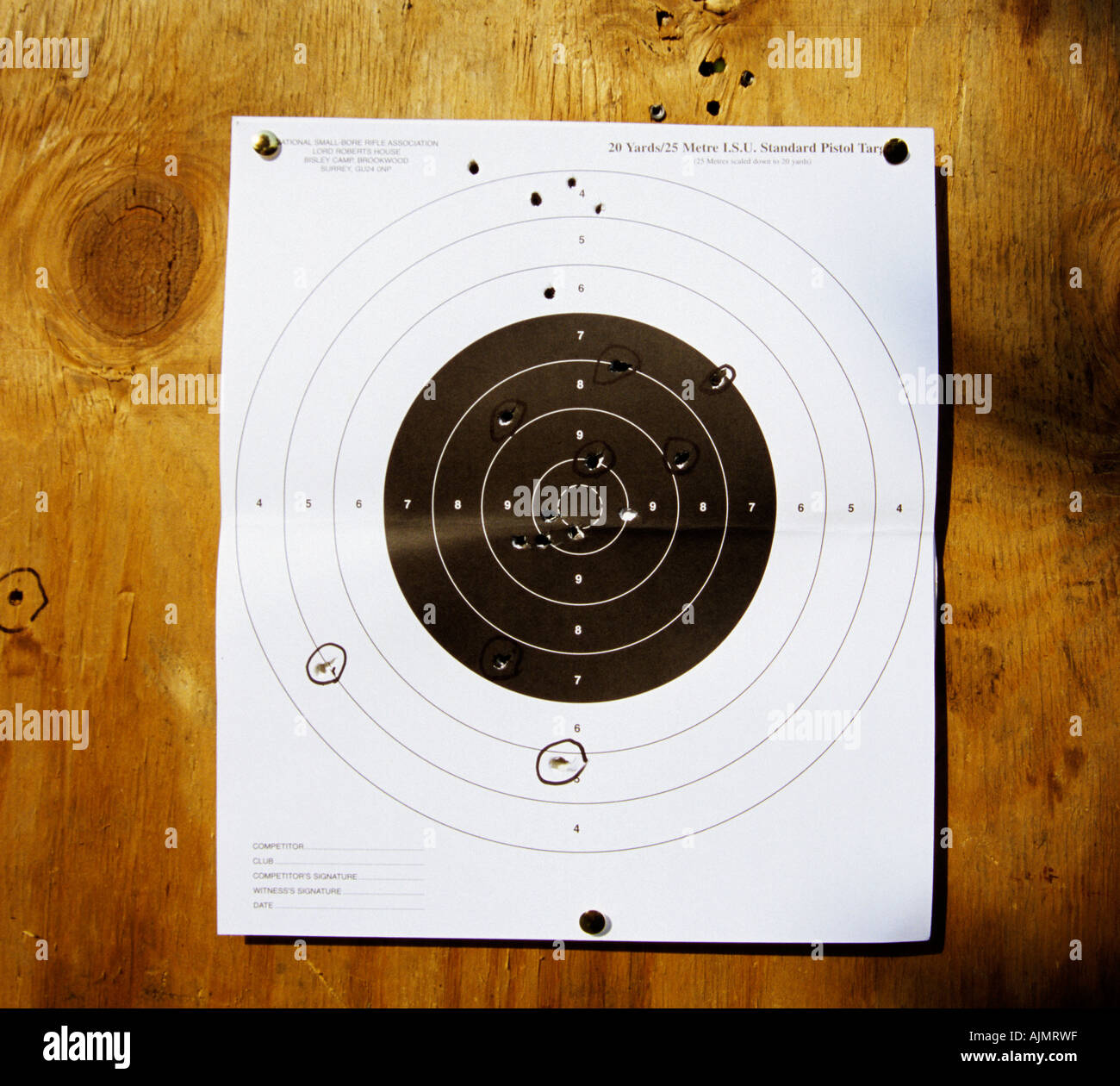 Paper target firing range hi-res stock photography and images - Alamy