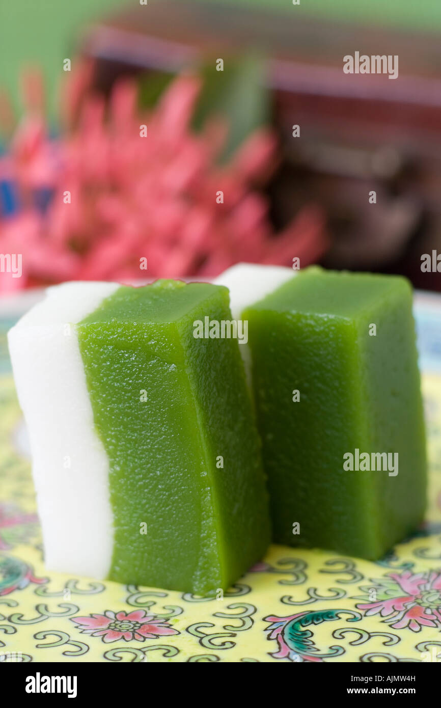 Nyonya nonya kuih cakes Stock Photo - Alamy