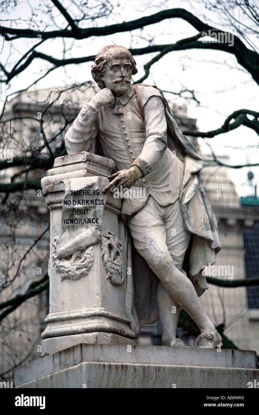 The statue of Shakespeare in Leicester Square, London Stock Photo - Alamy