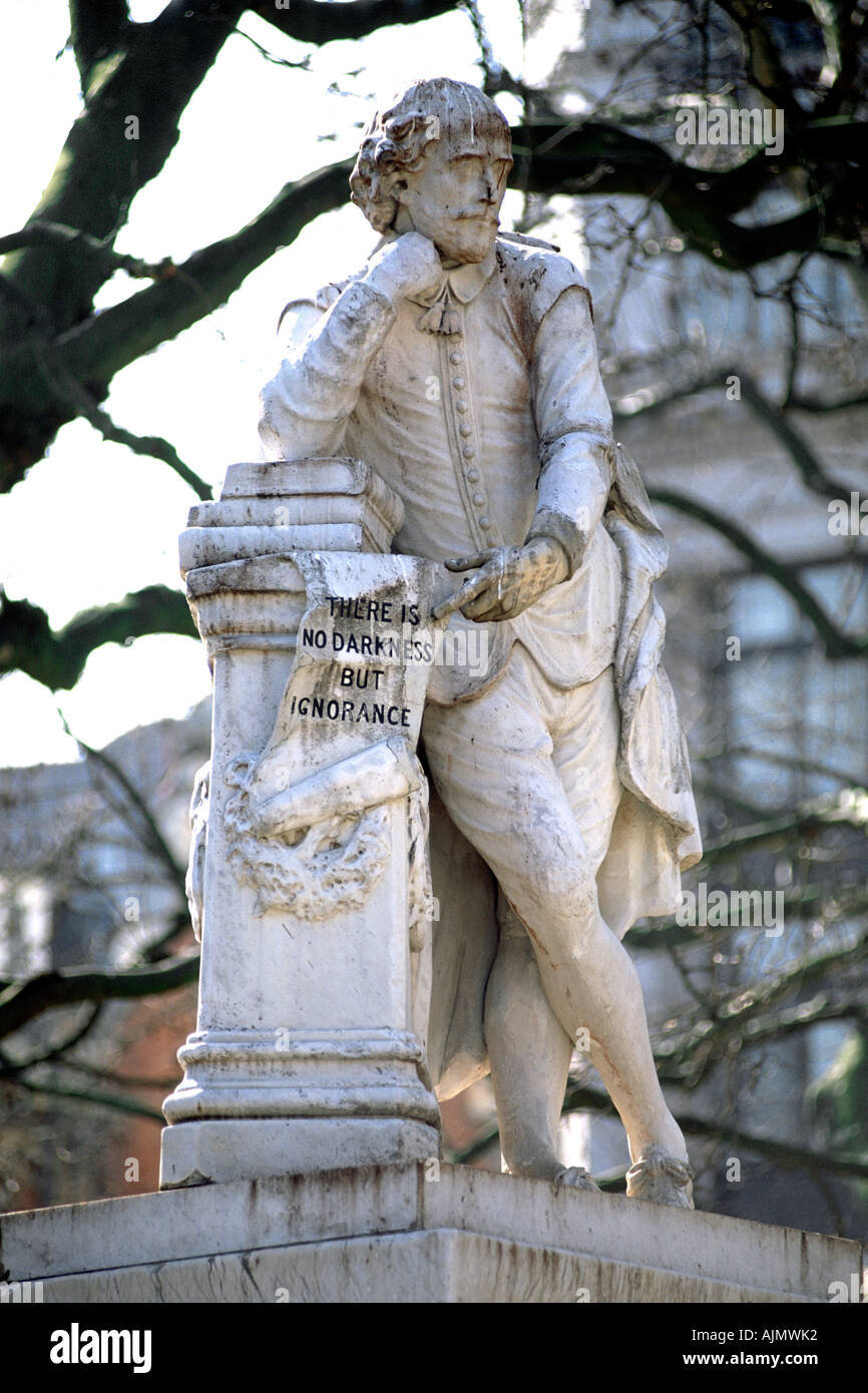 The statue of Shakespeare in Leicester Square, London Stock Photo - Alamy