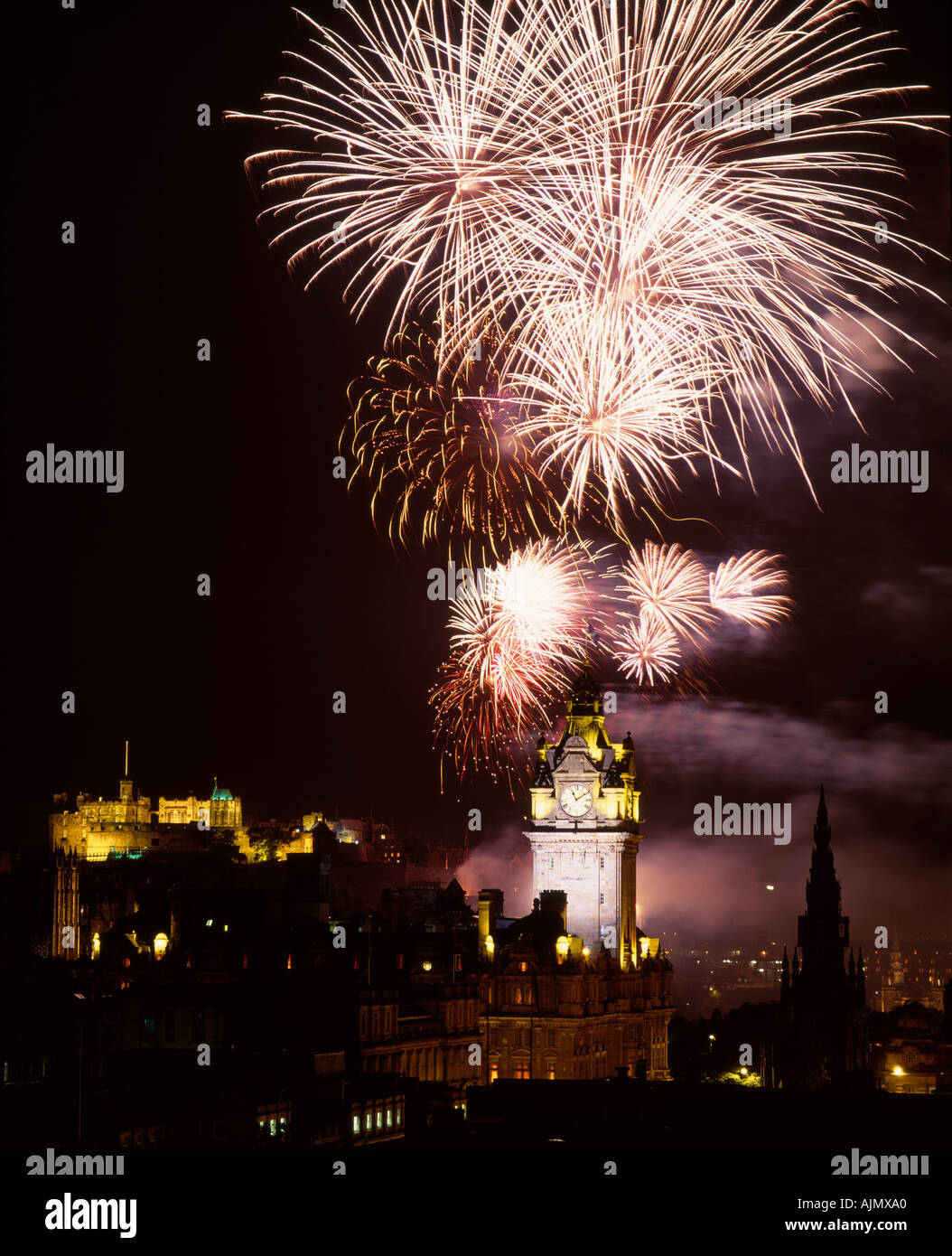 Festival fireworks View of Edinburgh Castle and the Balmoral Hotel ...