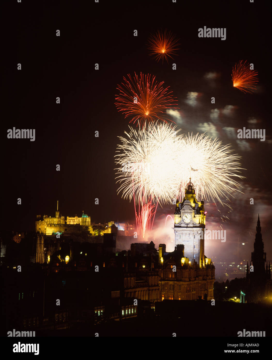 Festival fireworks View of Edinburgh Castle and the Balmoral Hotel ...